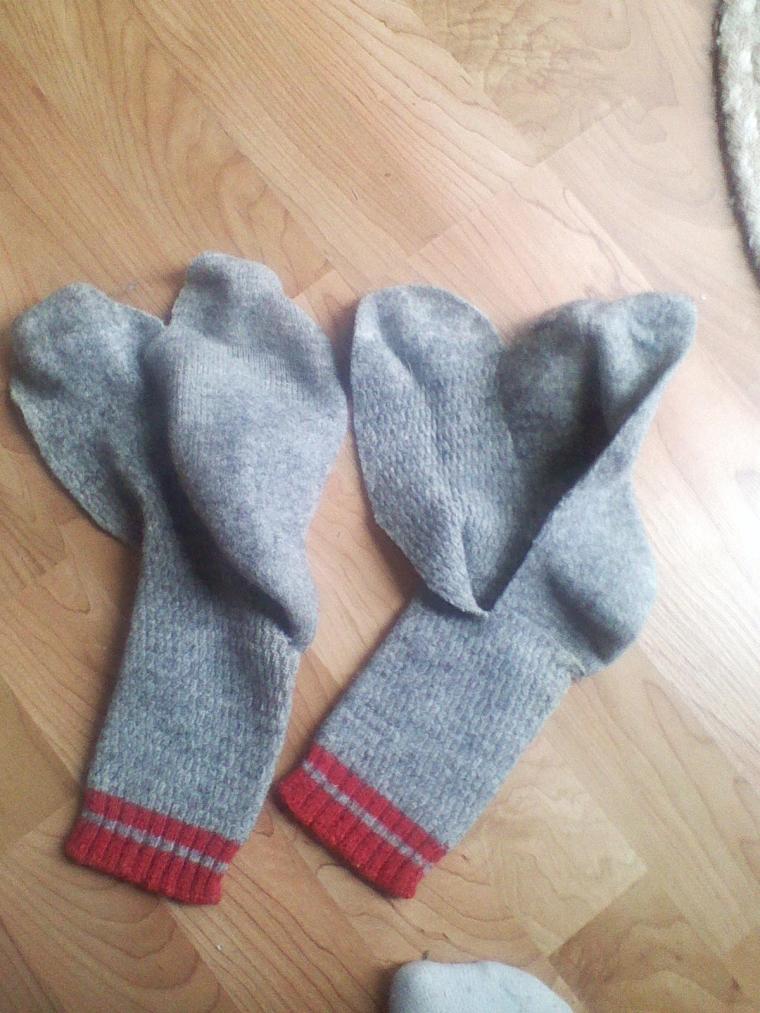 Upcycle Wool Socks to a Wool Soaker – Green & Grateful